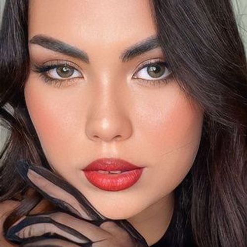 camilaarengifo Influencer Profile | SubmitHub