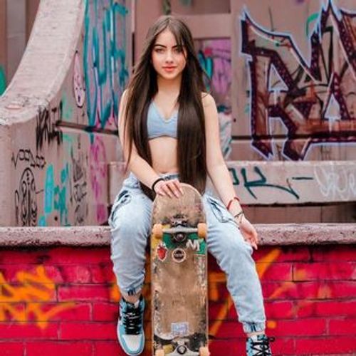 laurasofiadepende Influencer Profile | SubmitHub