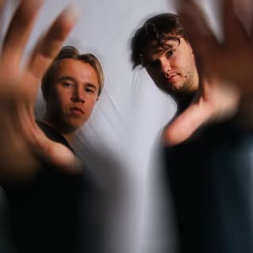 REMAZE Spotify Playlister | SubmitHub